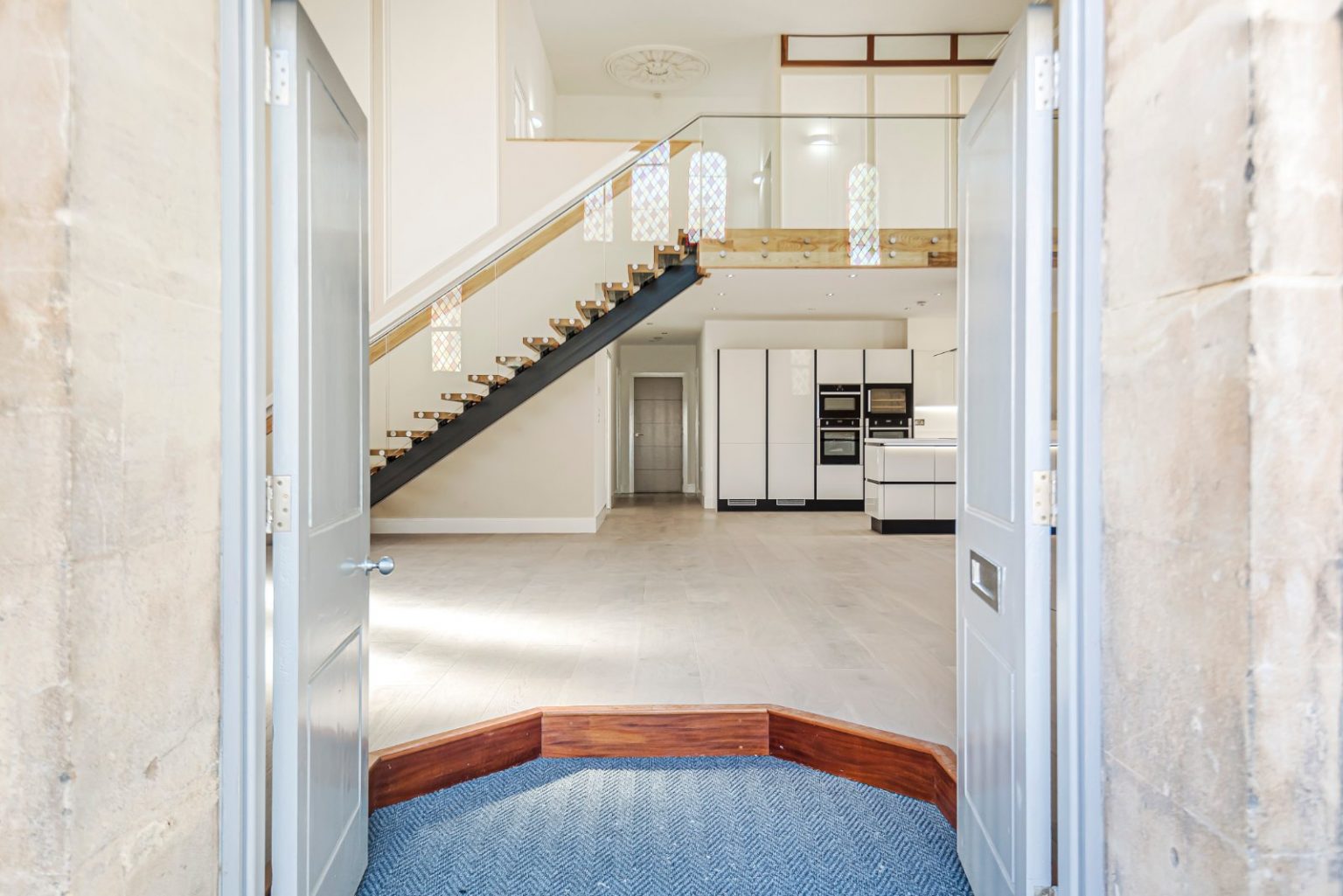 Peltrace House, Cirencester - Perry Bishop Estate Agents